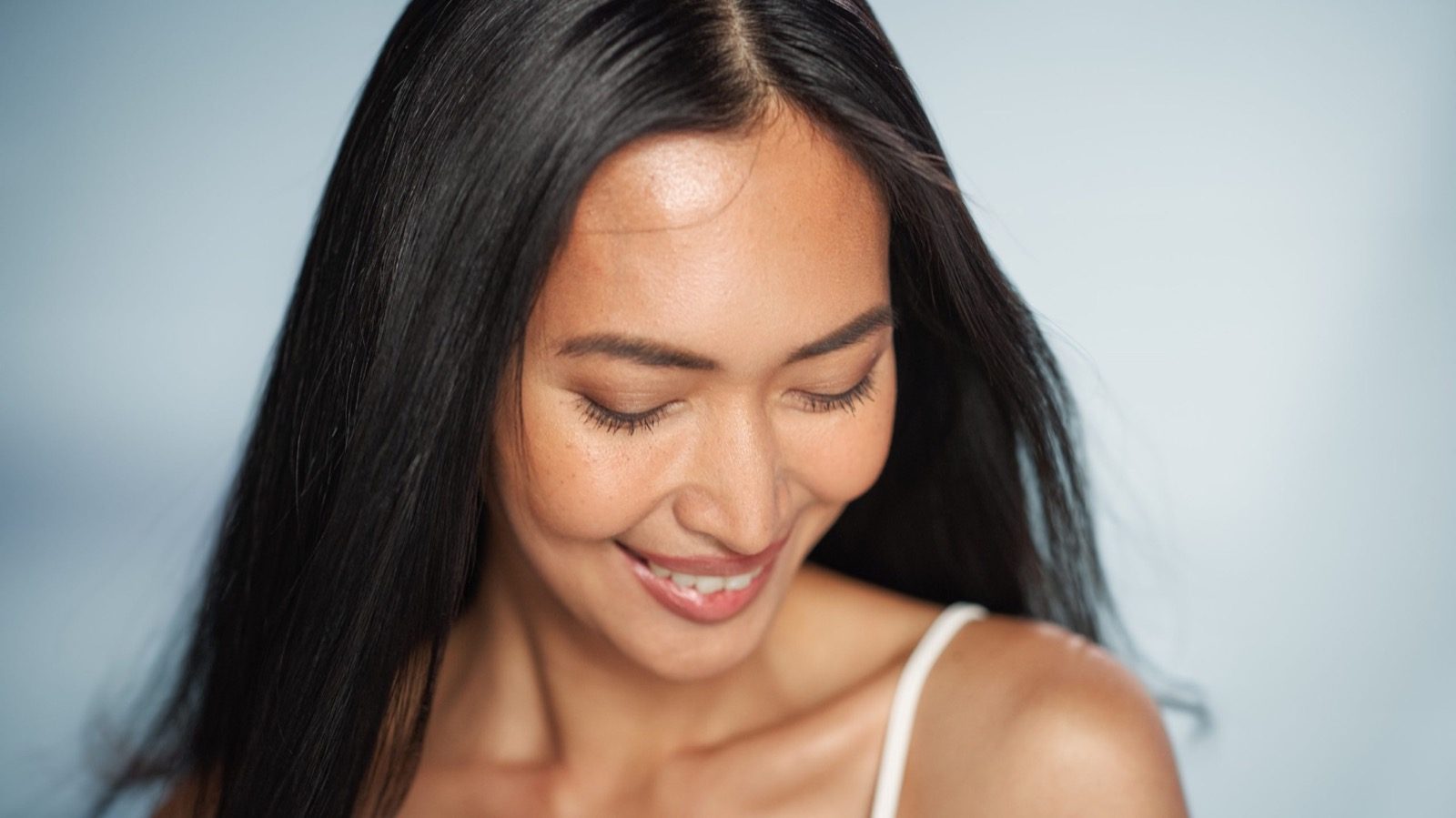 Covering Greys? Our Top Colour Selection Tips | The Shade